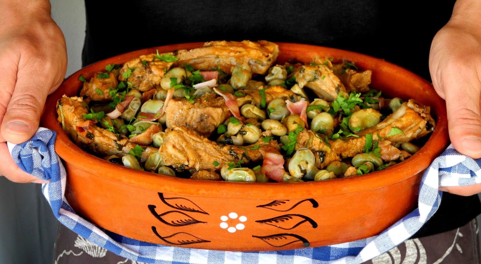 O Meu Tempero: Favas picantes com entrecosto