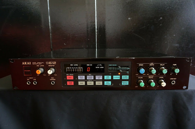 MATRIXSYNTH: Akai S612 Vintage 80's 12-bit MIDI Lo-Fi 2U Rack Sampler W ...