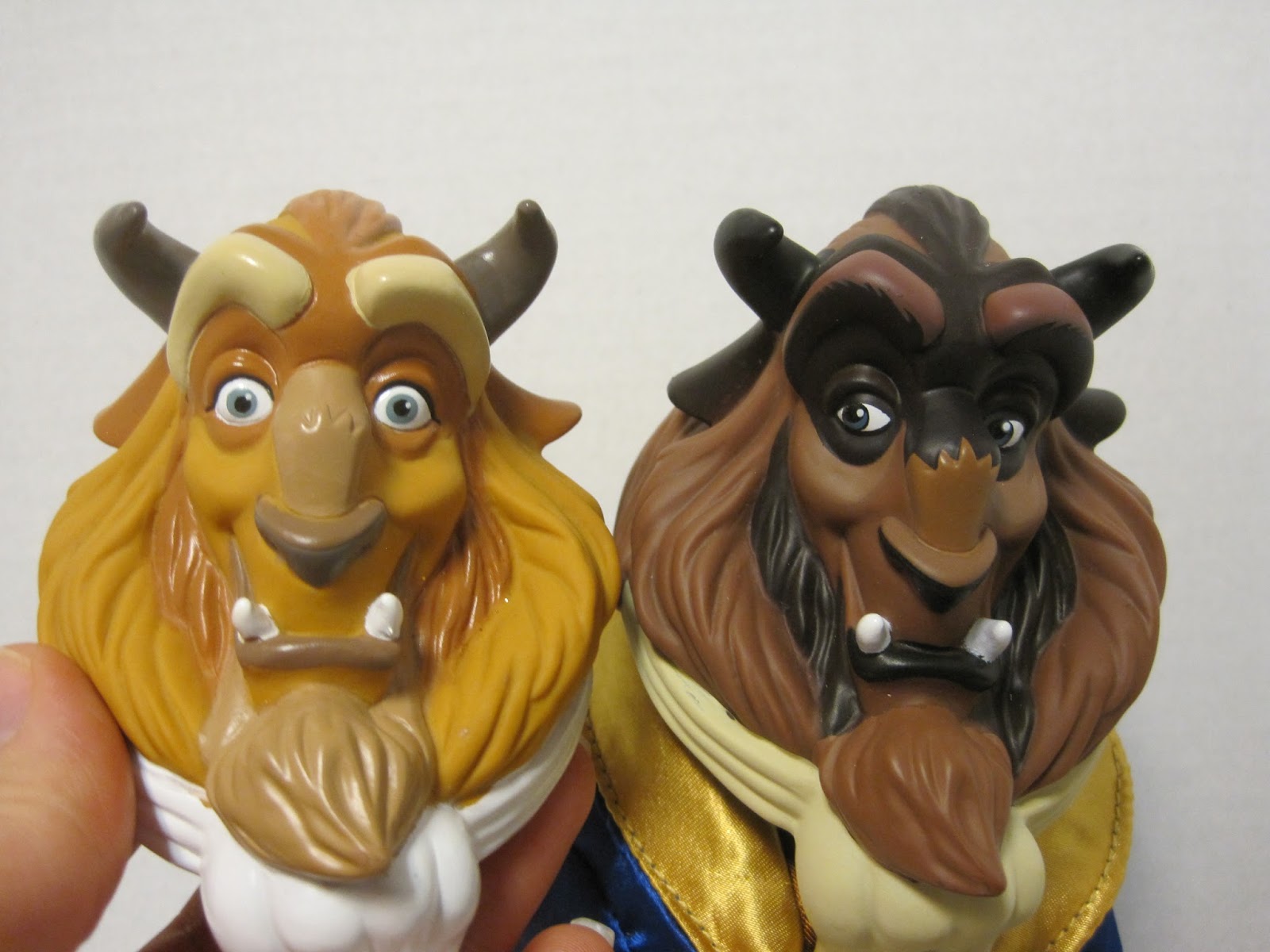 Never Grow Up: A Mom's Guide to Dolls and More: Disney Store Classic ...