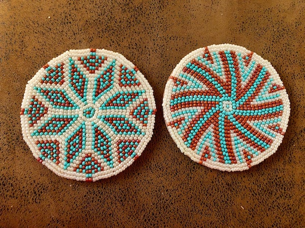 10 Lovely Beaded Coaster Tutorials | Gift Ideas / The Beading Gem