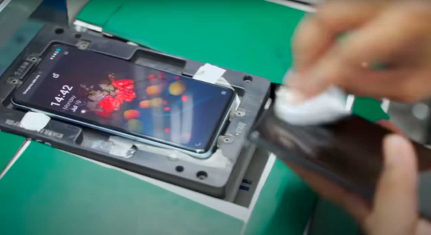How are smartphones made in our factory? The Entire Manufacturing ...