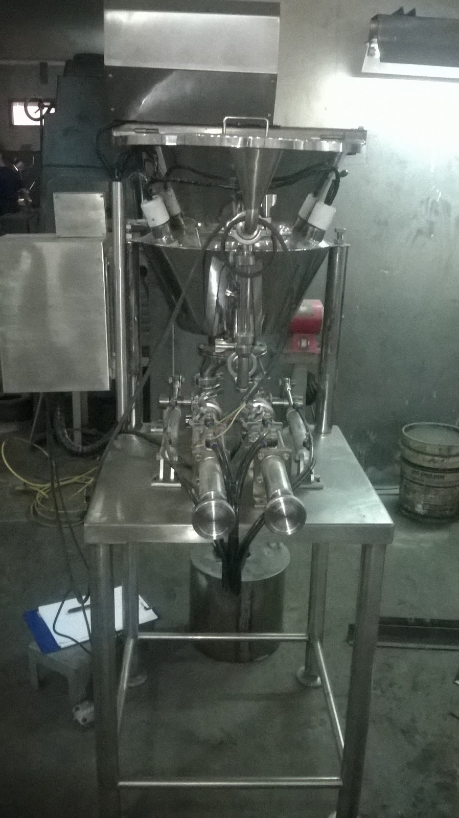 MESIN INDUSTRI FARMASI: PEMBUATAN SEDIAAN KAPSUL, KRIM, CAIRAN DAN ...