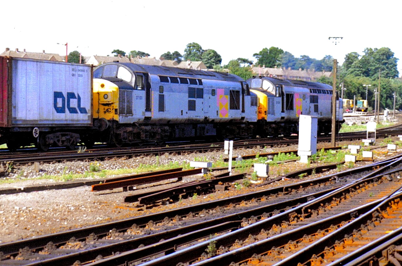 'Along These Tracks' Train Photos Site : Photo Railfreight Livery Class ...