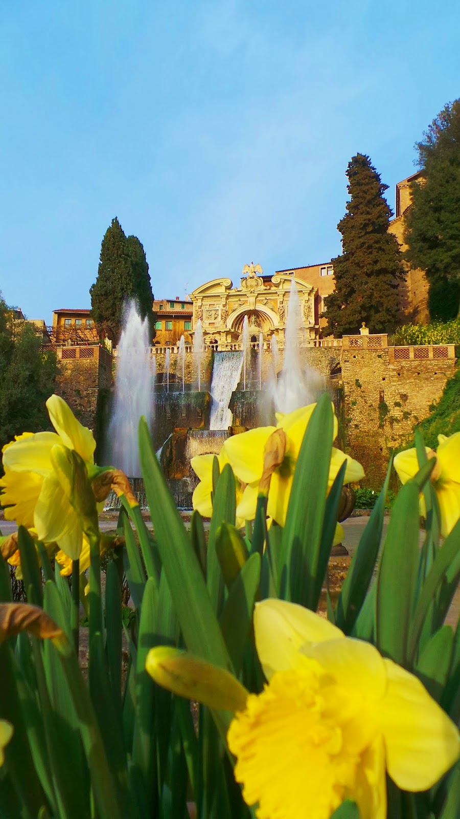 MichelleQii: Outside Rome: Tivoli
