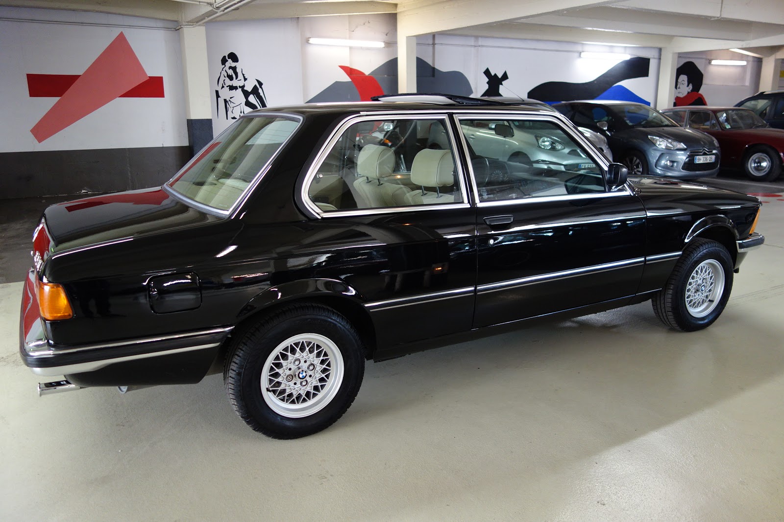 Autocoach Dépôt-Vente Automobile Paris: Bmw 323i E21 45.250km, 1982