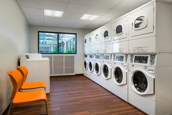 Penanganan Guest Laundry dan House Loundry Secara Lengkap