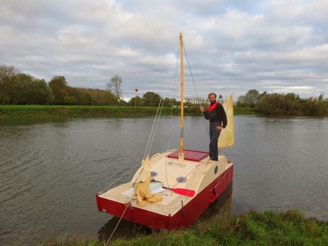 Bill's Log: Sailing Scows with a Difference