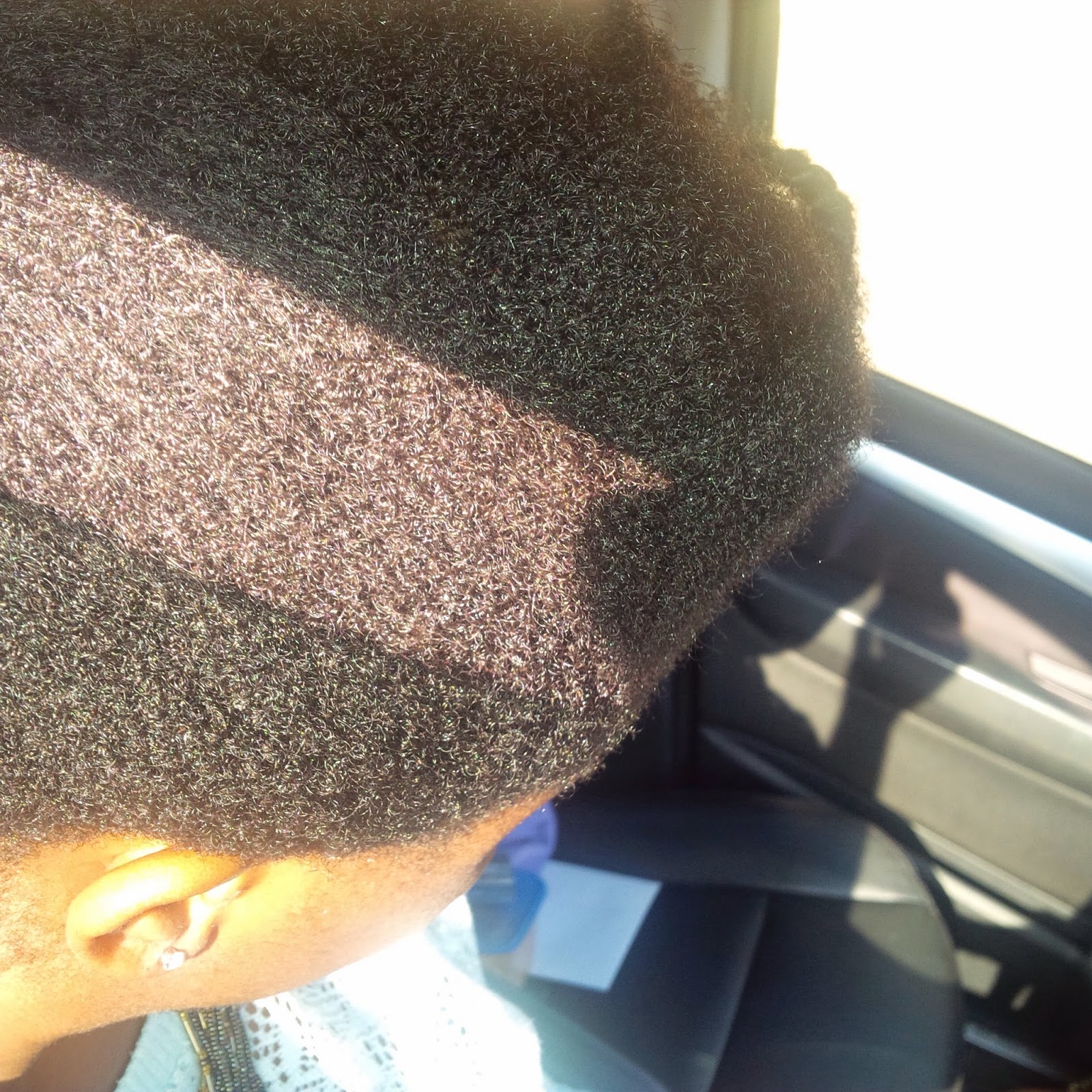 AfroMoriri: Stretching hair with wool - no heat!