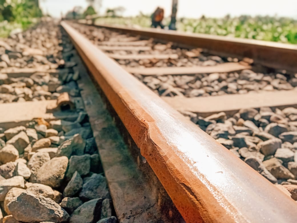 Contoh Besi Waja Untuk Membuat Kereta - LeannaatWarner