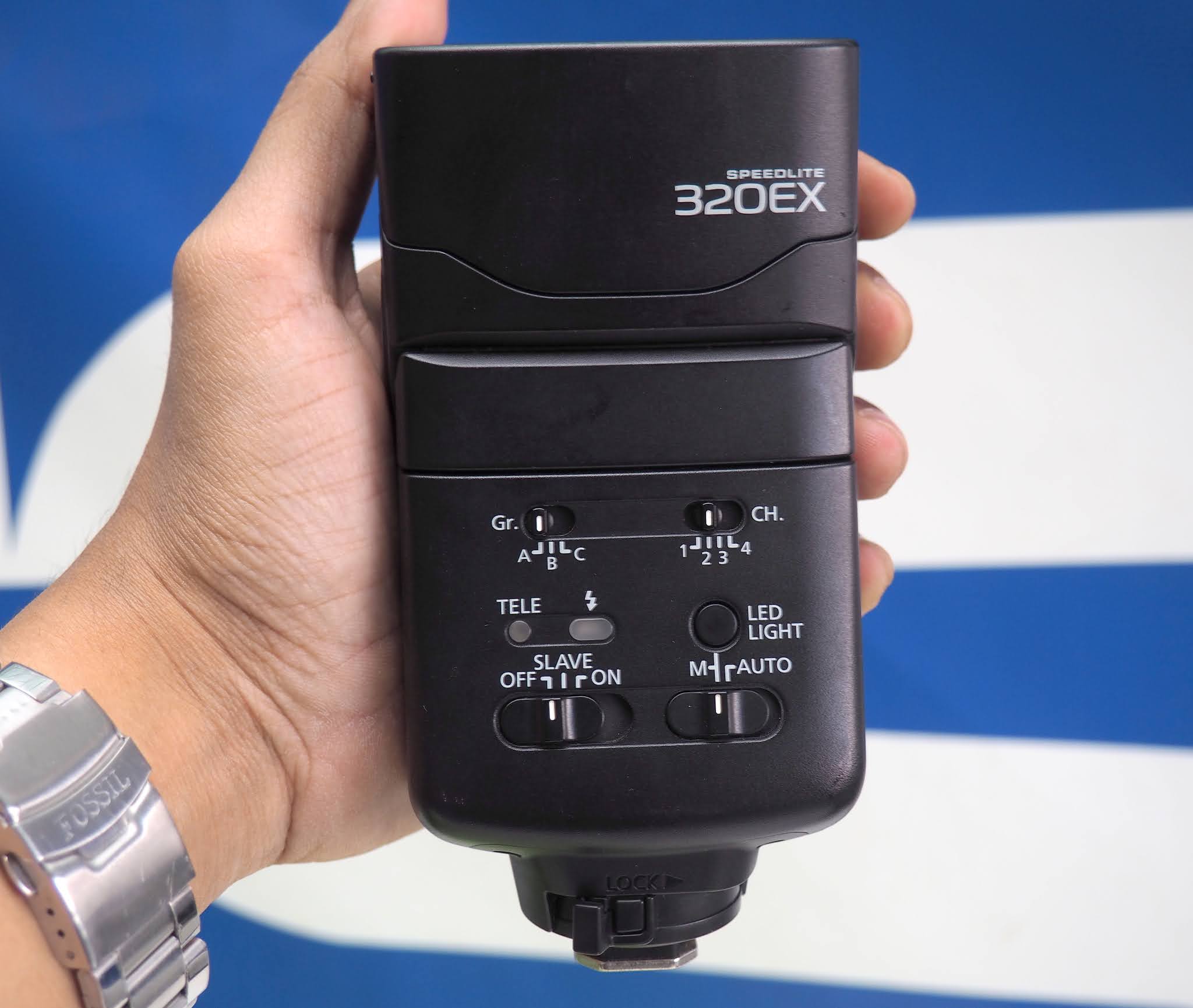 External Flash Canon 320EX Bekas | Jual Beli Laptop Second dan Kamera ...