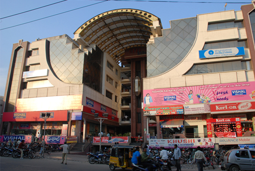 The Traveller: Important Areas Of Hyderabad