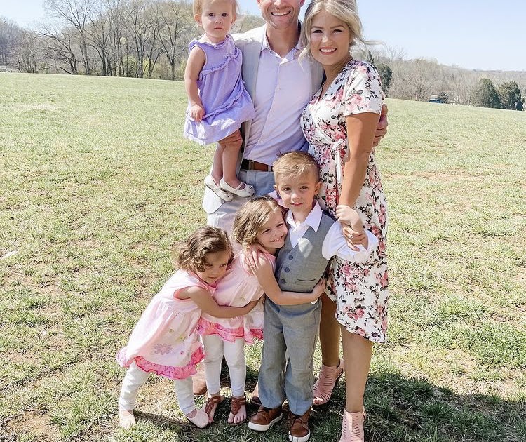 Bates Family Blog: Bates Updates and Pictures | Gil and Kelly | 19 Kids ...