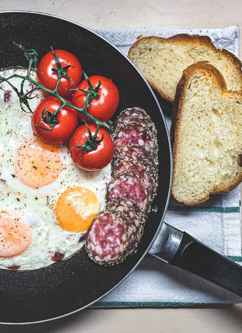 Die Bratpfanne: Material, Eigenschaften, Verwendung - eine kleine ...