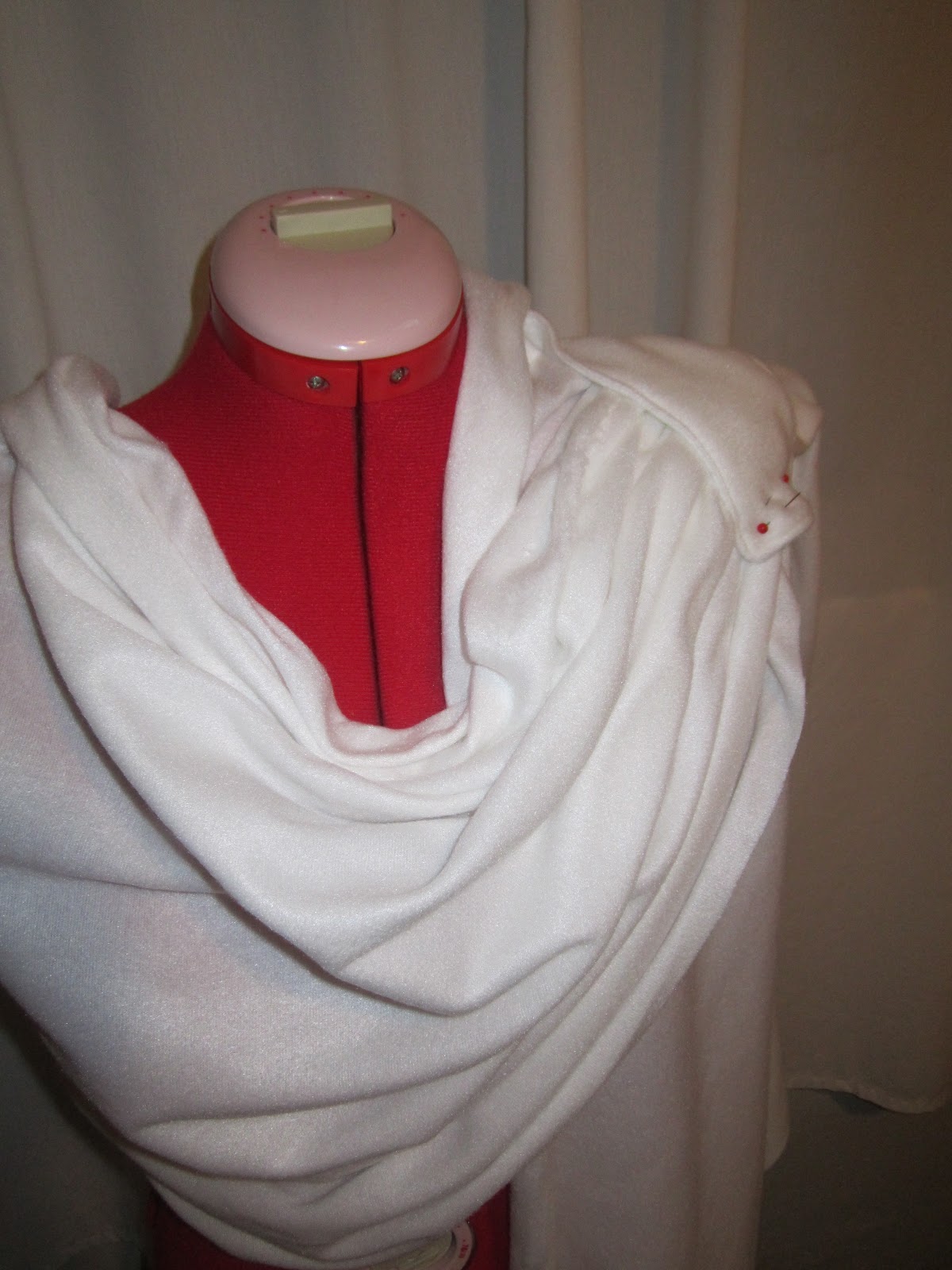 Home Living: Easy to Make: Fleece Shawls