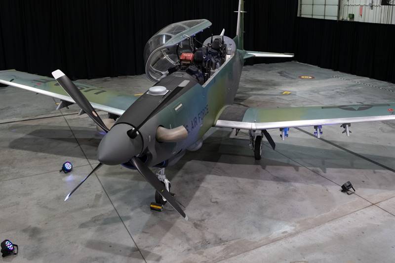 US Air Force receives first AT-6 Wolverine multi-role turboprop - Blog ...