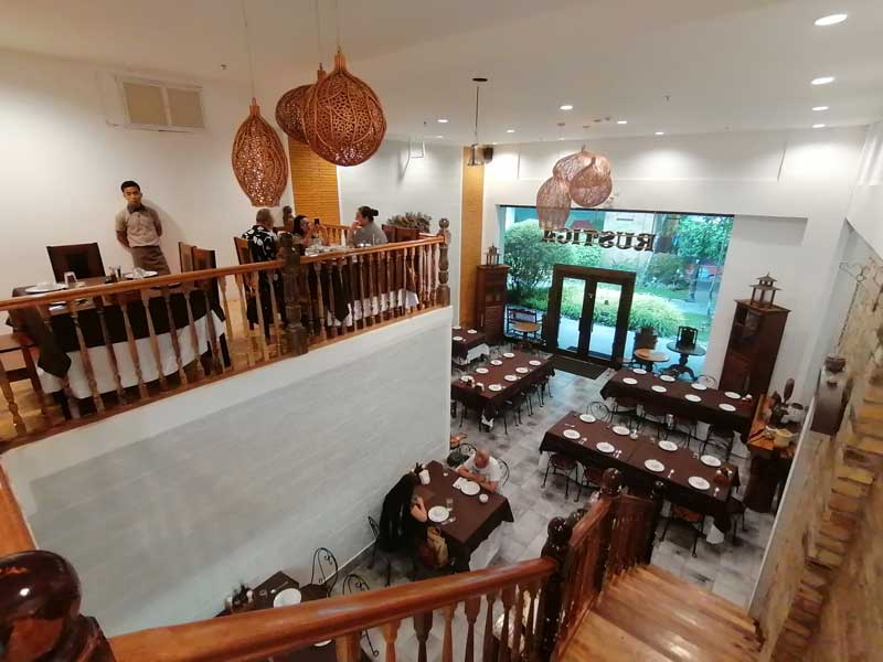 Our Rustica Restaurant Experience: Fooddude in Subic Bay | Playing Tourist