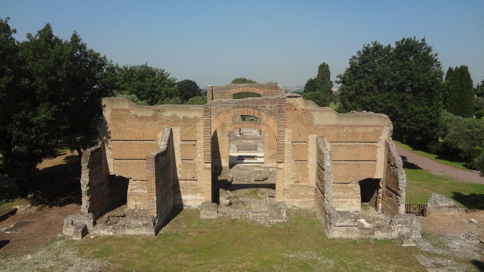 Entrances to Rome: Ancient Doorways (entry 2)