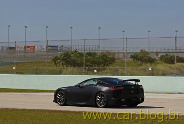 Lexus :primeira unidade do LFA vendida na Espanha