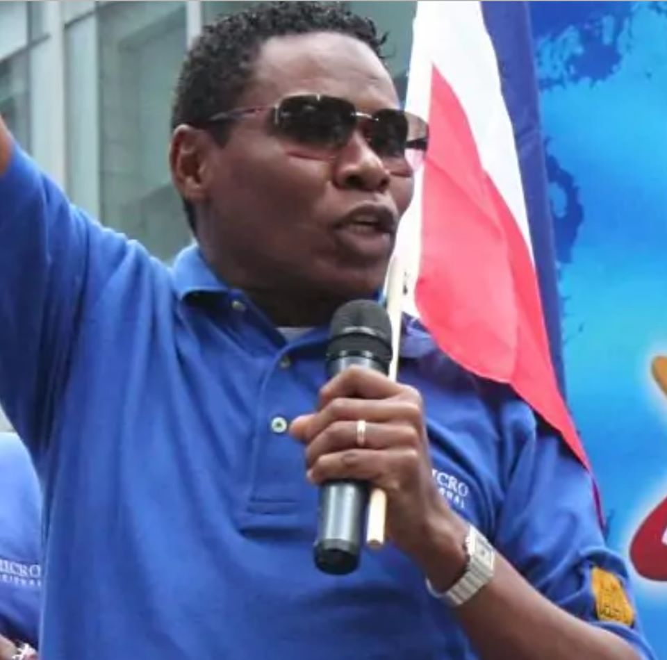 Picoteando el Espectaculo: Para Raymond Pozo las cosas no están para ...