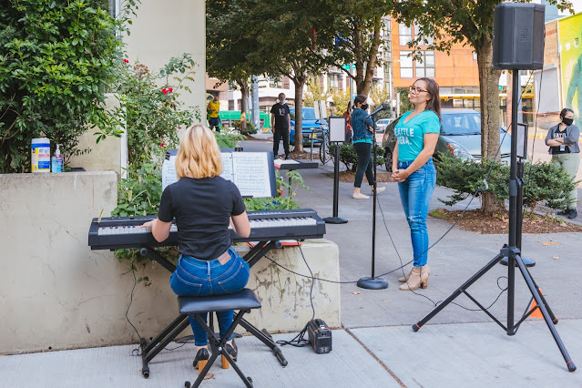 Seattle Opera Blog: Seattle Opera Serenades Jubilee Women's Center