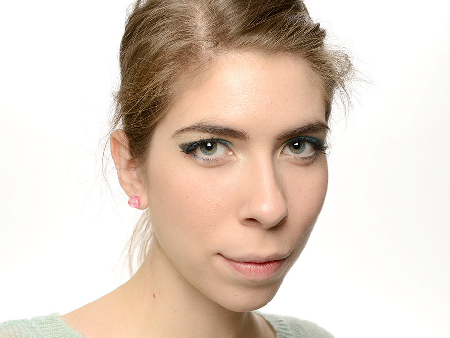 Bisous Darling: Teal Shadow : Tutorial