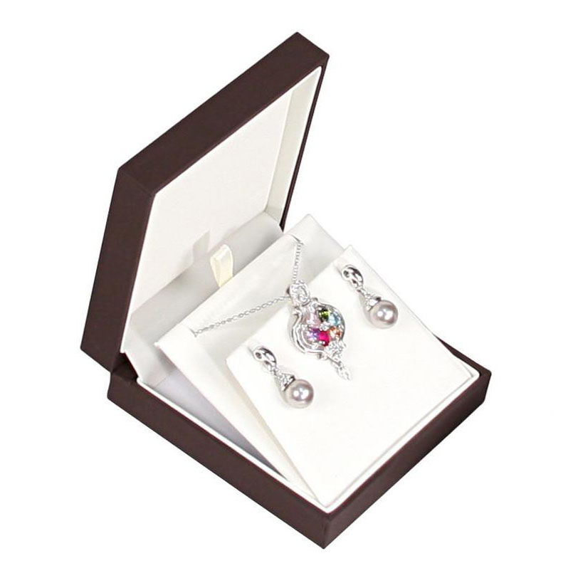 How to Choose Jewelry Boxes for Packaging ~ Nile Corp. Blog