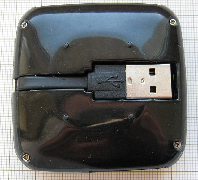 Common Emitter: Teardown: Modecom CR-202 (C2110) memory card + SIM reader