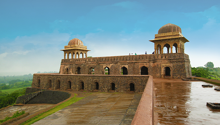 historical places: Mandu, Madhya Pradesh