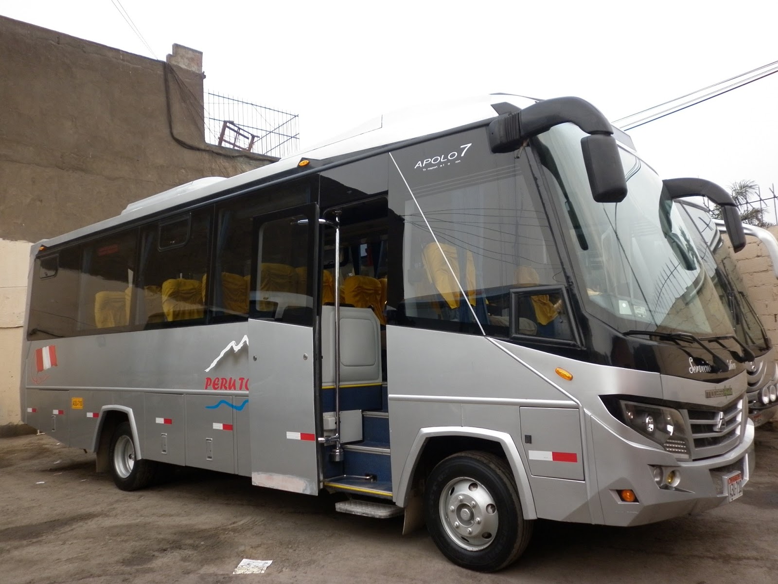 MINIBUS FULL EQUIPO 29, 30, 32 ASIENTOS - MODASA, VOLARE, VOLKSWAGEN ...