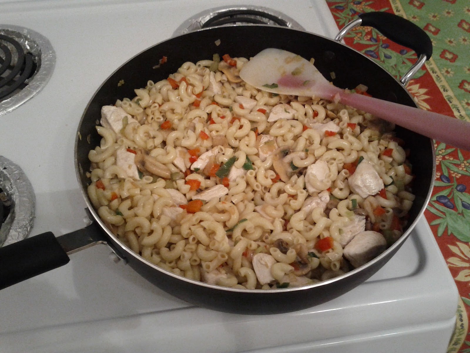 Cooking Solo: Mom's Chinese Macaroni