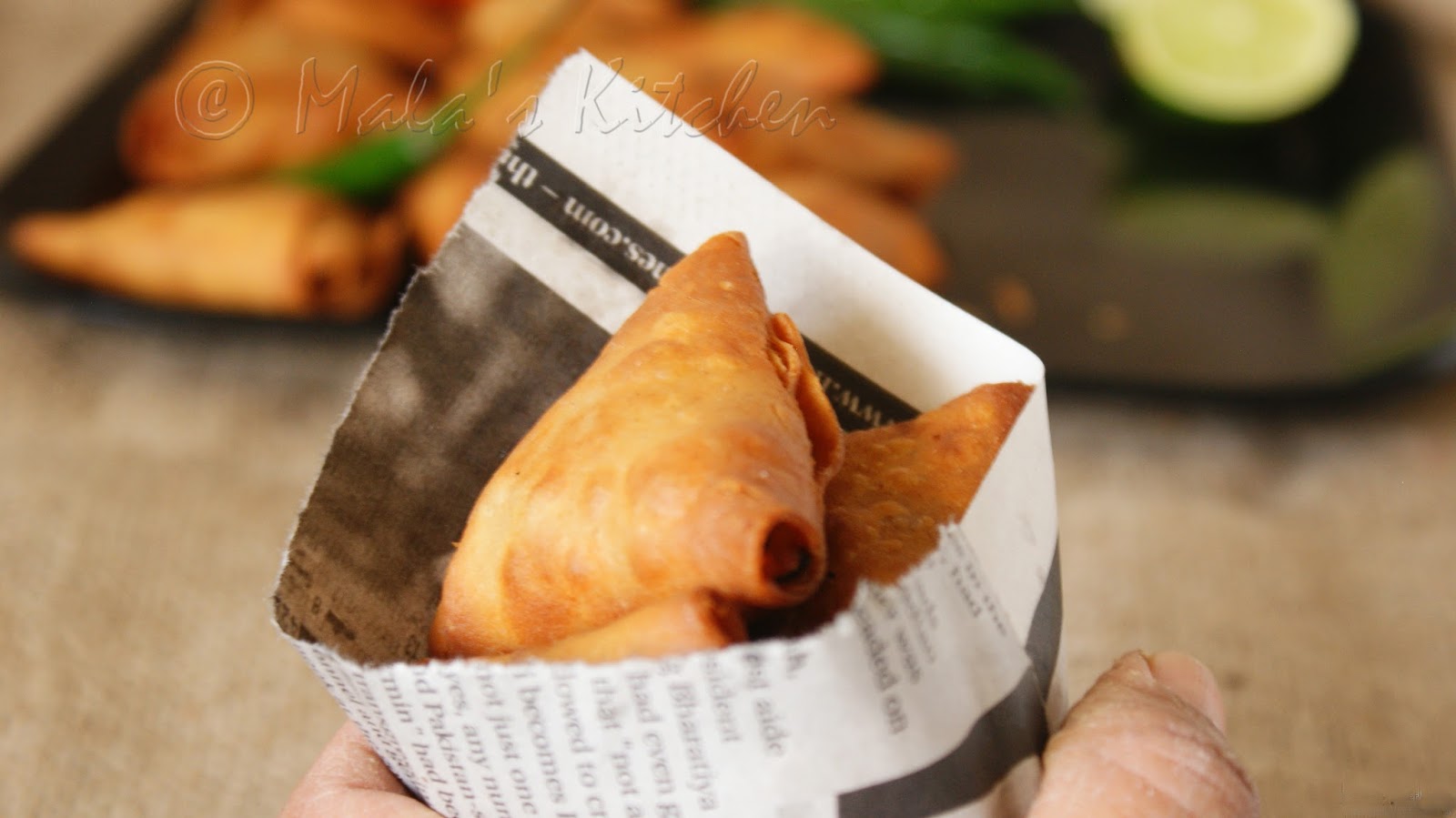 Hyderabad Onion Samosa - Malas-Kitchen