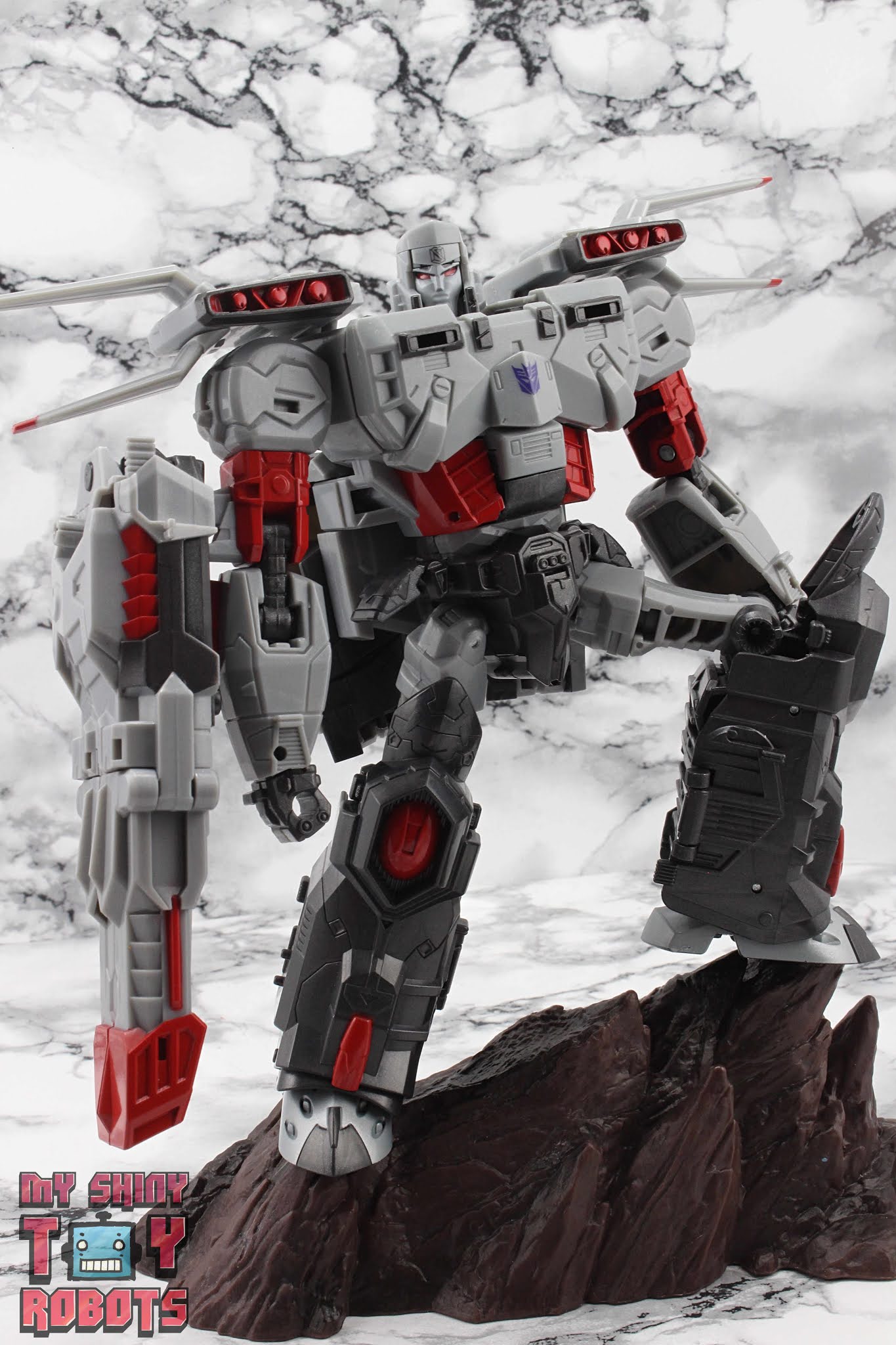 My Shiny Toy Robots: Toybox REVIEW: Transformers Generations Selects ...