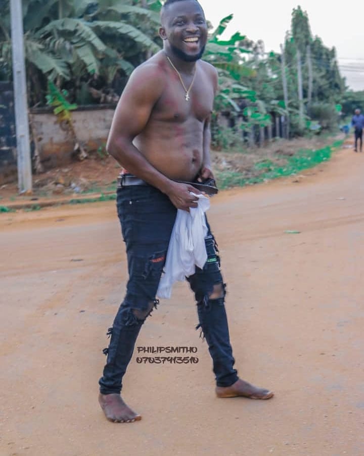 Height : How tall or short is Augustine Iloh?