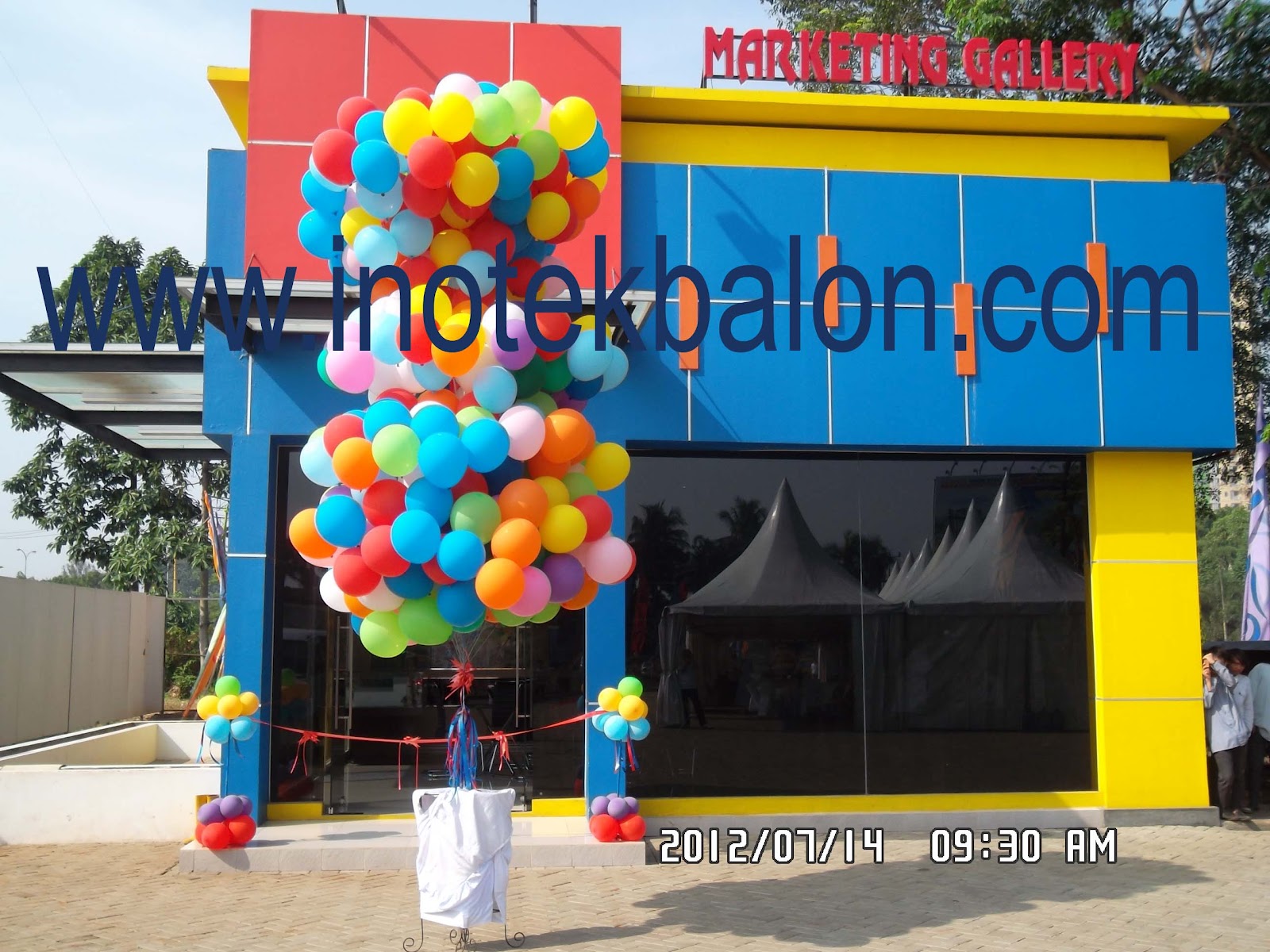 INOtek: Balon Gas Helium Aman Tanpa Resiko Kebakaran