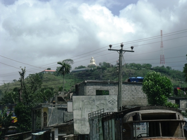 philipveerasingam: Entering Balangoda on the Colombo - Badulla road ...