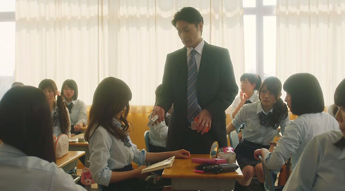 73 a.m: REVIEW FILM JEPANG: FLYING COLORS [2015]