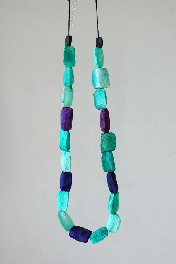 10 Covetable Examples of Fabulous Paper Jewelry