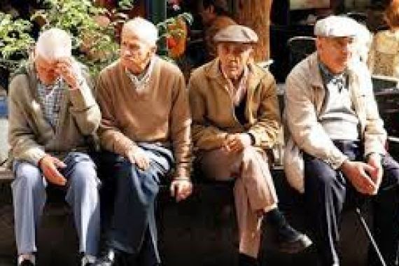 ΤΟΥΣ ΕΠΙΑΣΑΝ!! ΑΥΤΑ ΕΙΝΑΙ ΤΑ 14 ΜΕΛΗ ΤΗΣ ΣΠΕΙΡΑΣ ΠΟΥ ΕΞΑΠΑΤΟΥΣΕ ...