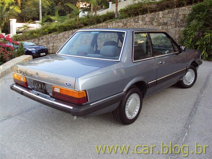 Ford Del Rey Ghia 1.8 1989: um clássico do luxo, requinte e sofisticação
