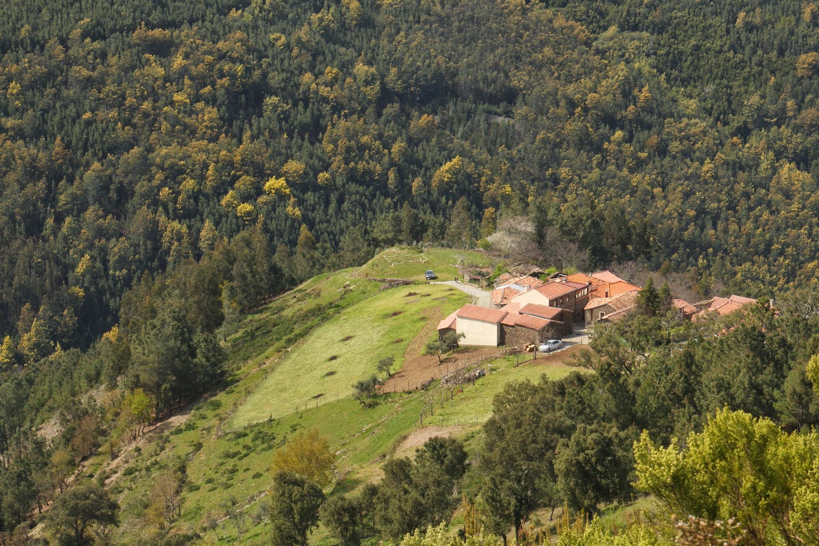 Infinito e ...: Comareira, Aigra Nova e Aigra Velha - Aldeias de xisto ...