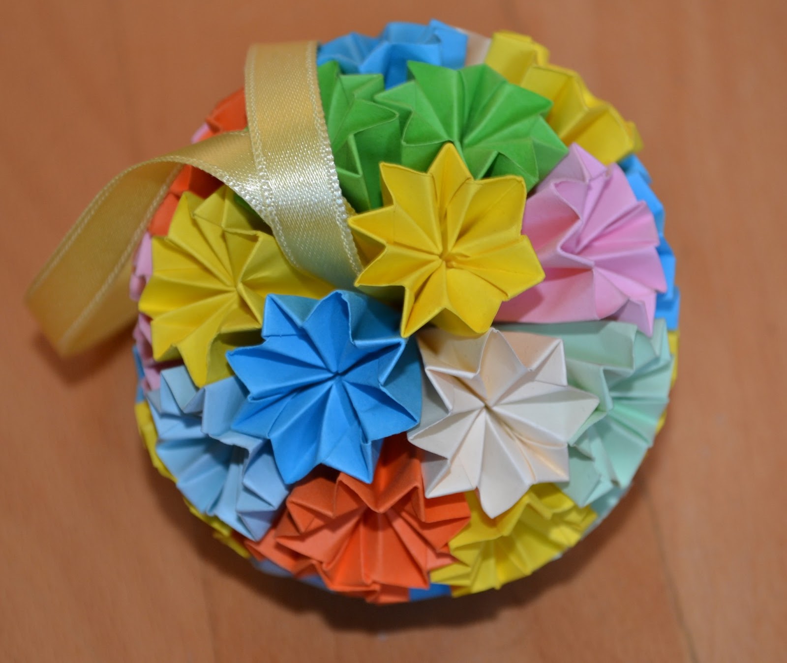 kusudama Venus I ~ Arte Kusudama