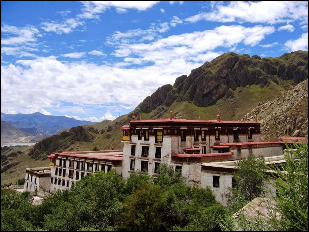 Drepung Monastery: One of the most magnificent and influential ...