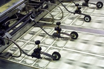 Vigilant Grandpa: Tim Geithner Antsy to Crank Up Money Printing Machines