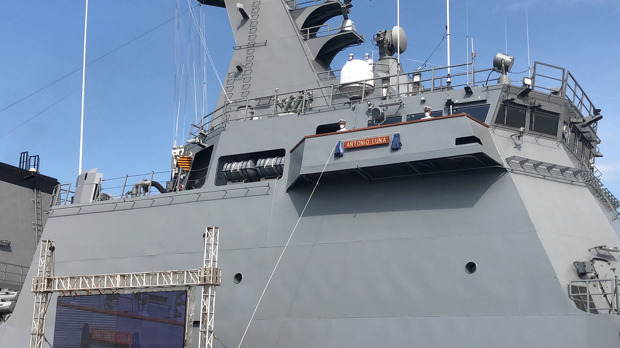 AAG_th บันทึกประจำวัน: ฟิลิปปินส์ประจำการเรือฟริเกตติดอาวุธปล่อยนำวิถี ...