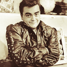 ACTITUD AL MOMENTO: PIERRE ANGELO CRITICA POLITICA CON TODO Y TELEVISA