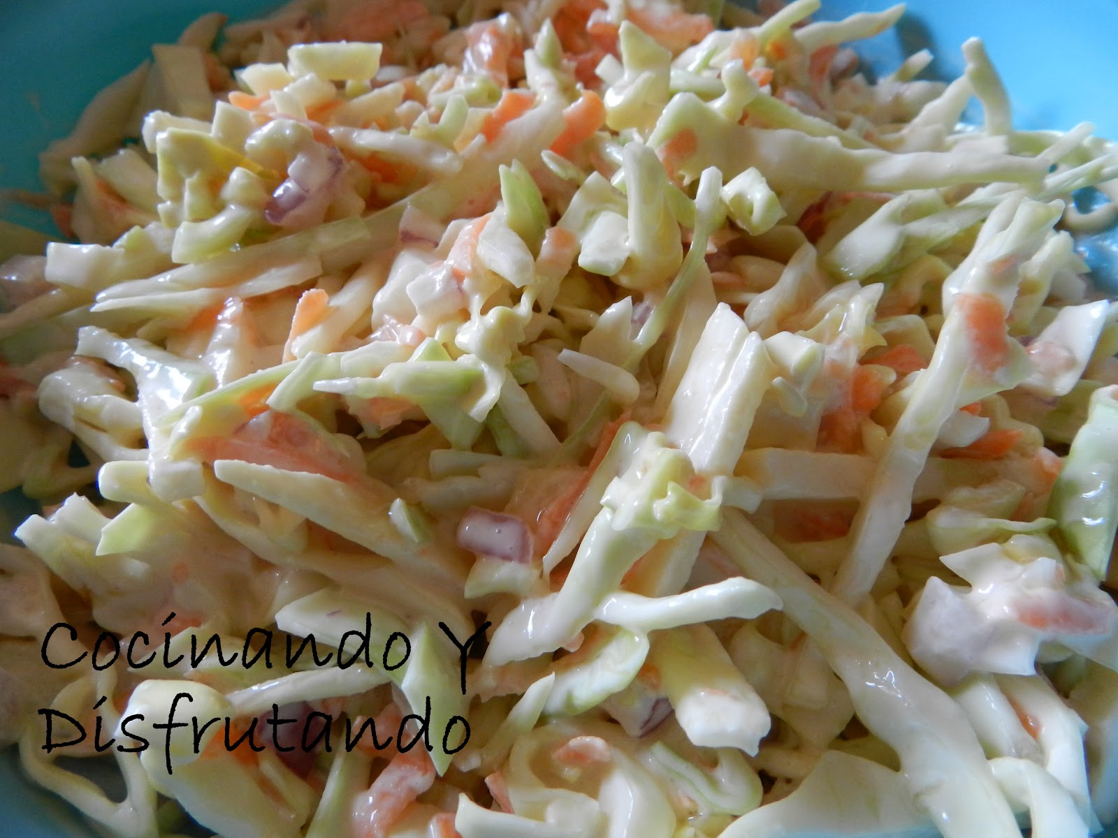 Cocinando Y Disfrutando: Ensalada de col
