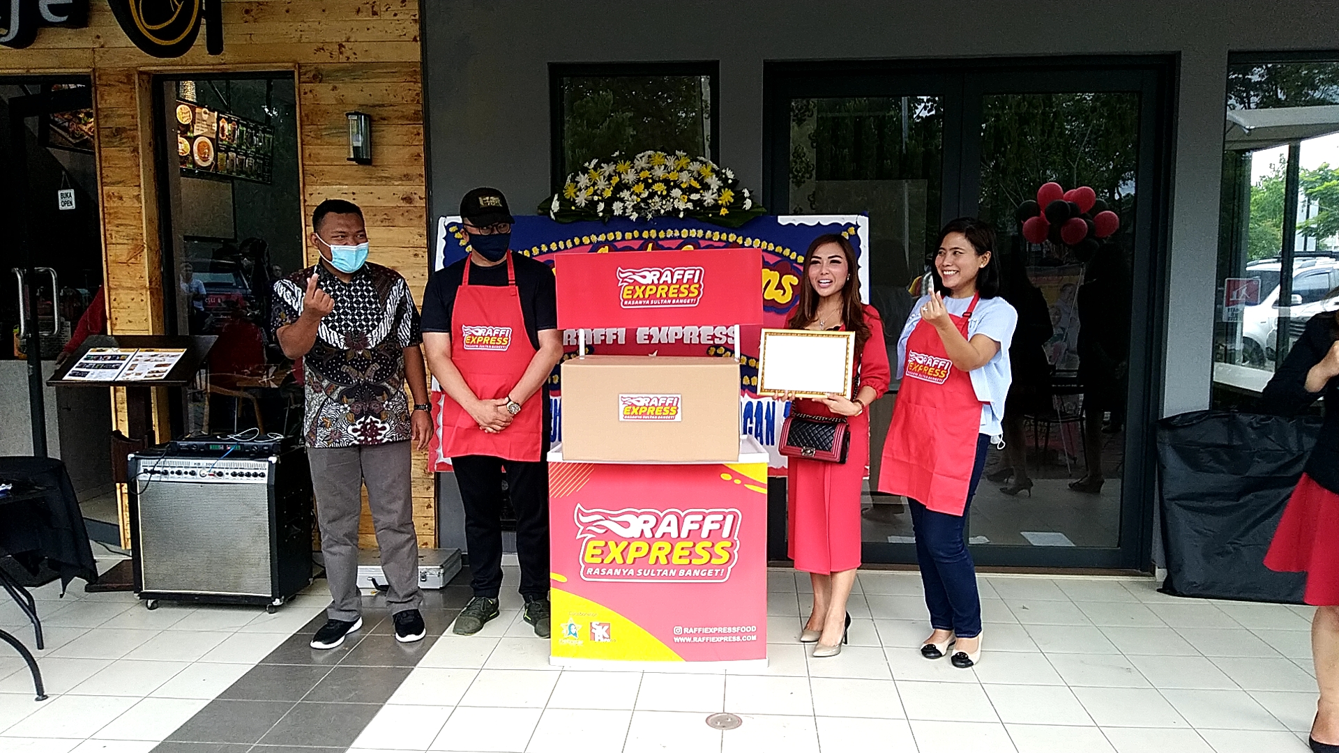 Baba Raffi Gelar Soft Launching Raffi Express di Bintaro ~ Duta ...