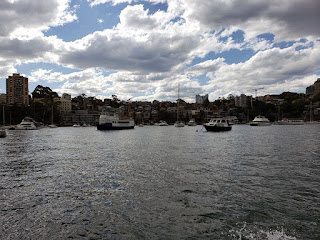 Mrs. Mik's Blog . . . A Day in the Life: Sydney Harbour