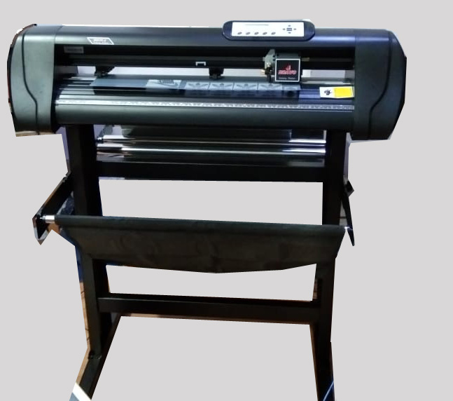 Bravo Heat Transfer Vinyl & Radium Cutting Plotter