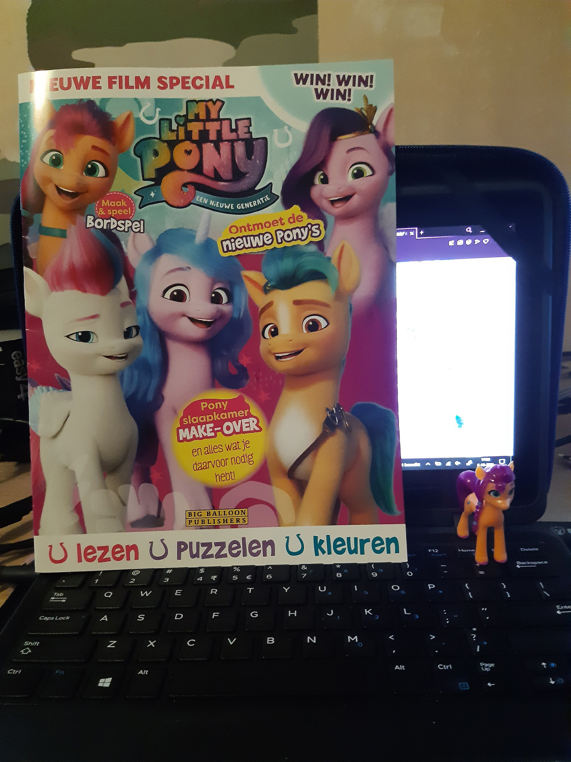 Store Finds: Magazines, Pony Collections, G5 Releases & More | MLP Merch